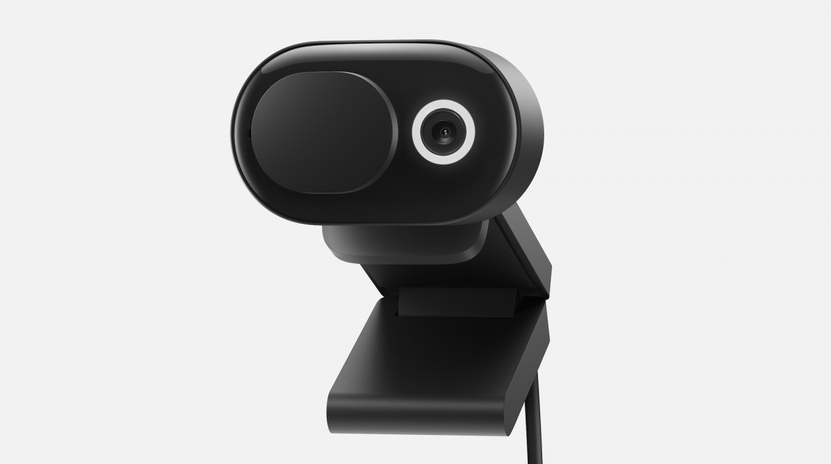 Microsoft Modern Webcam Review - GearOpen.com