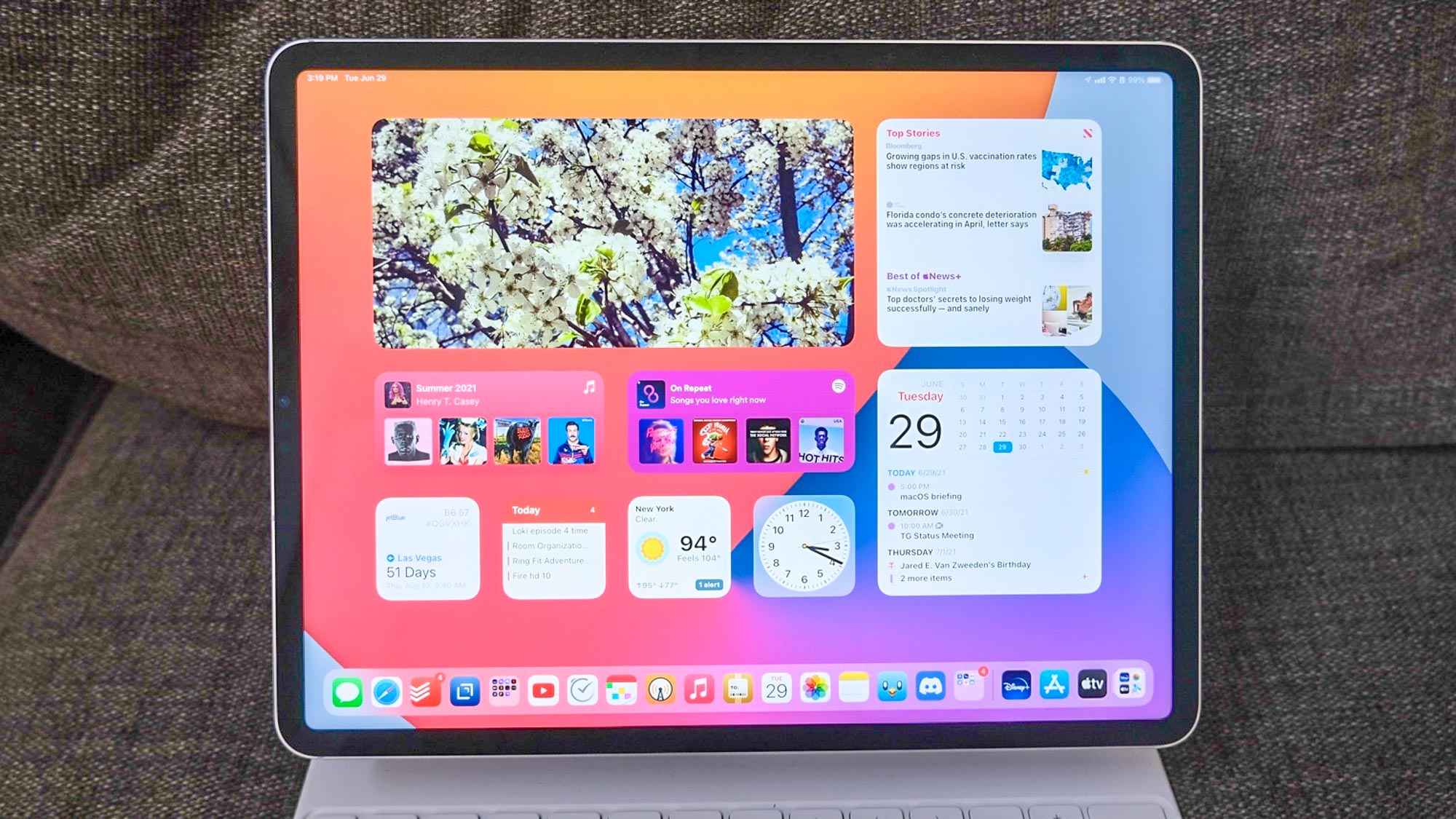 iPadOS 15 review: Multitasking for all and widgets unleashed - GearOpen.com