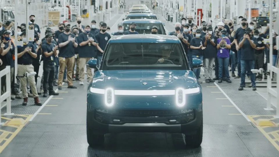 2022 Rivian R1T: America’s first production electric ute rolls off ...