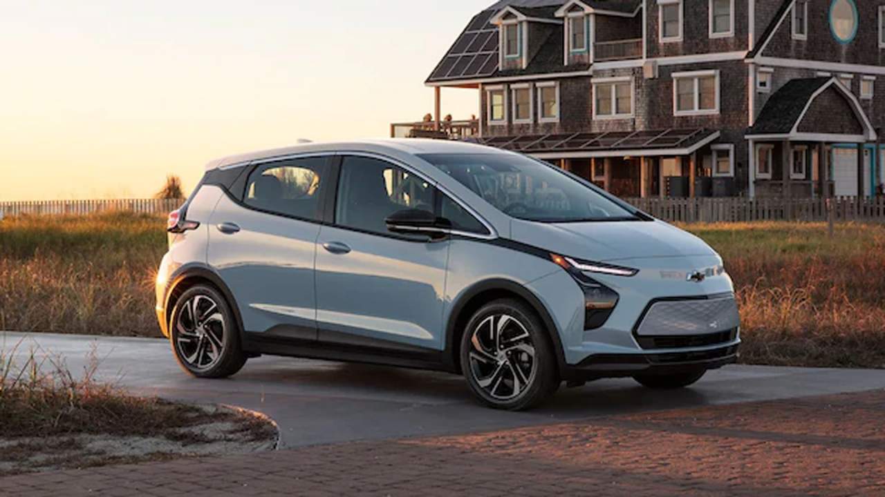 Chevrolet Bolt production stoppage extended until mid-October ...