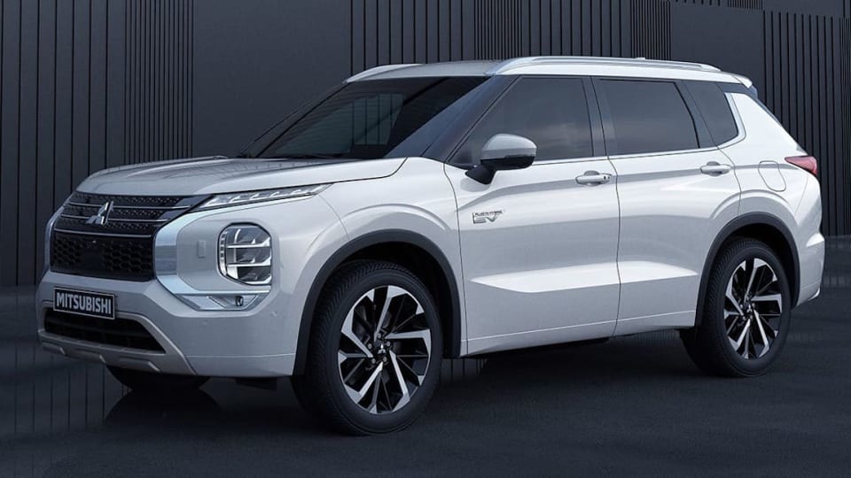 2022 Mitsubishi Outlander PHEV wins design award - GearOpen.com