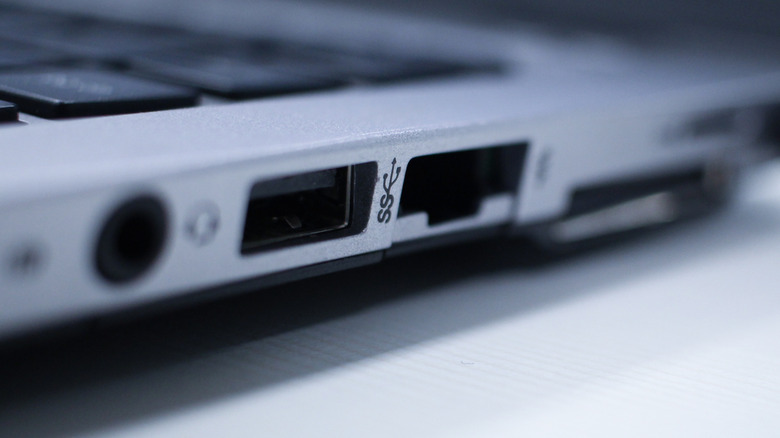 What Is An SS USB Port? - GearOpen.com